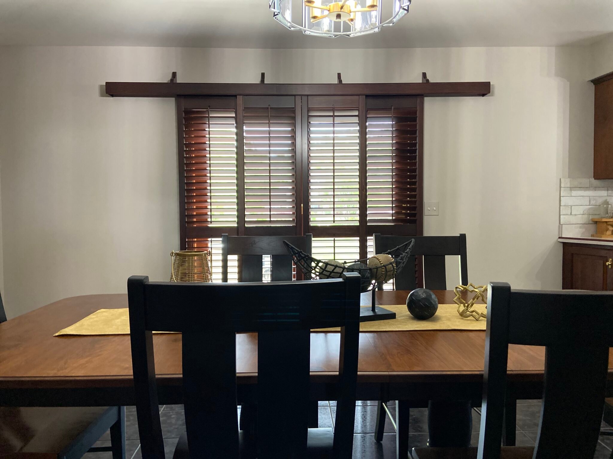 Plantation Sliding ByPass Shutters - Americana Devenco